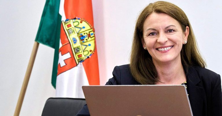 A pedagógusképzés a második legnépszerűbb: 2024 a tanárok éve ...